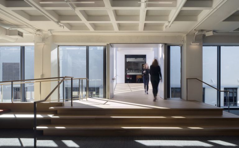 Twitter Skybridge - Bohlin Cywinski Jackson