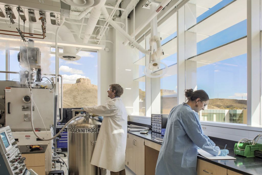 Colorado School of Mines, CoorsTek Center for Applied Science and ...