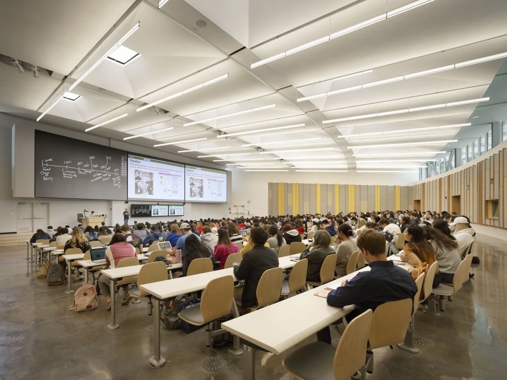 California Hall, UC Davis Earns LEED Gold Certification - Bohlin ...