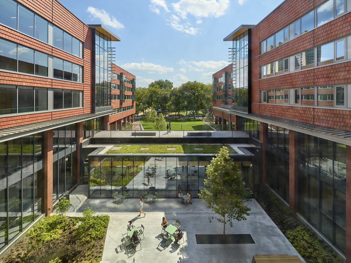 University of Pennsylvania, Gutmann College House - Bohlin Cywinski Jackson