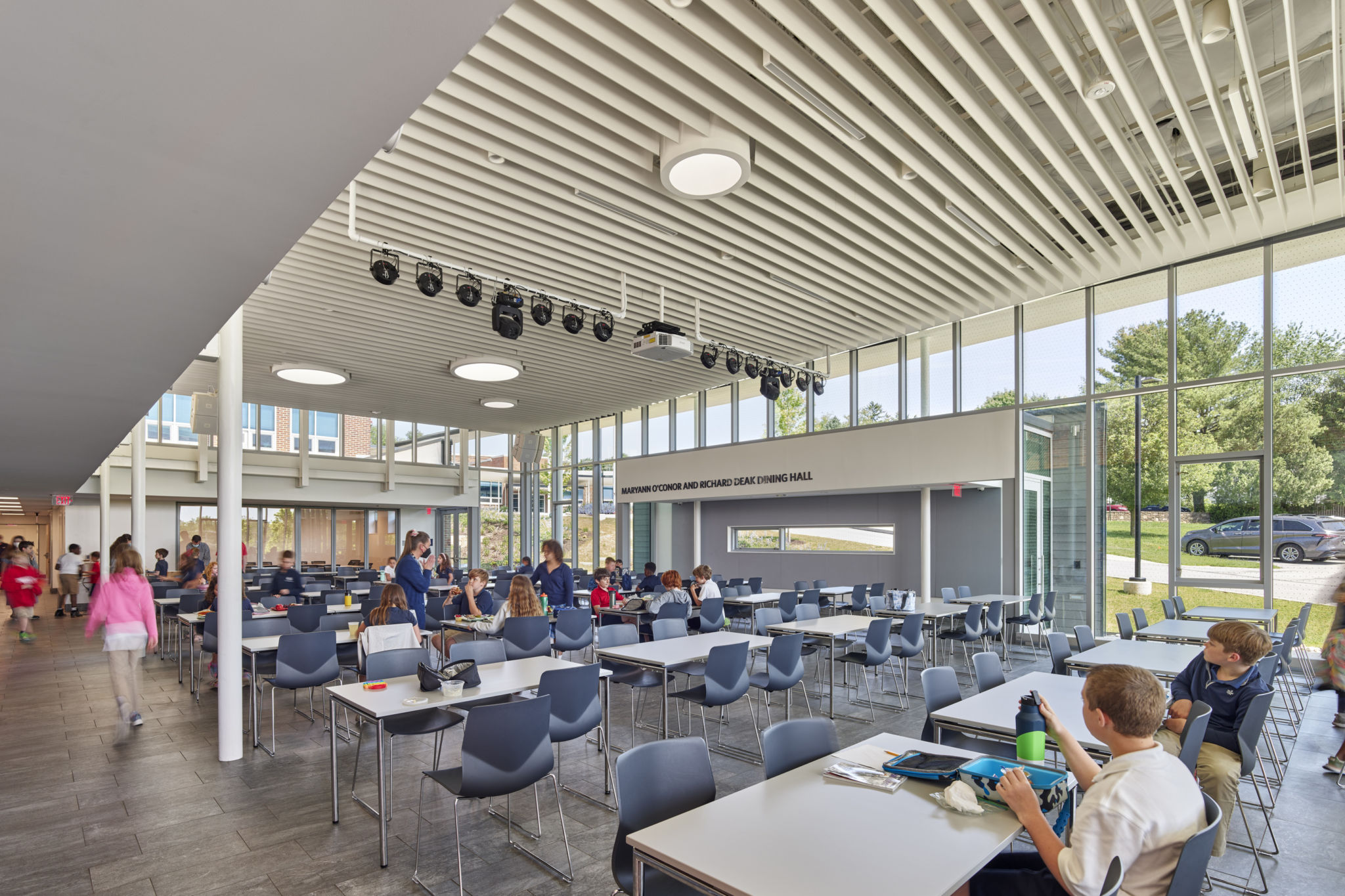 Woodlynde School, Student Commons - Bohlin Cywinski Jackson