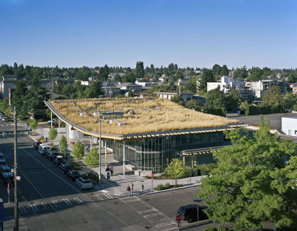 Ballard Library and Neighborhood Service Center - Bohlin Cywinski Jackson