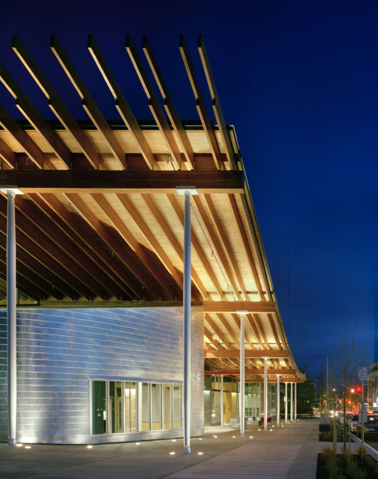 Ballard Library and Neighborhood Service Center - Bohlin Cywinski Jackson